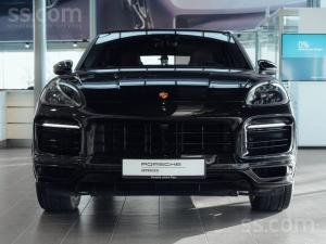 Black Porsche Cayenne 2021 in Riga, with an engine capacity of 2.90 L and mileage of 34 thousand km for 33000 €, photo 11 on AUTOMOTO.COM.LV