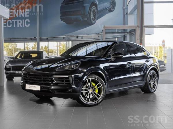 Black Porsche Cayenne 2022 in Riga, with an engine capacity of 3.00 L and mileage of 107 thousand km for 62900 €, photo 1 on AUTOMOTO.COM.LV