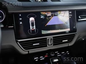 Black Porsche Cayenne 2022 in Riga, with an engine capacity of 3.00 L and mileage of 107 thousand km for 57900 €, photo 23 on AUTOMOTO.COM.LV