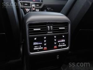 Black Porsche Cayenne 2022 in Riga, with an engine capacity of 3.00 L and mileage of 107 thousand km for 57900 €, photo 36 on AUTOMOTO.COM.LV