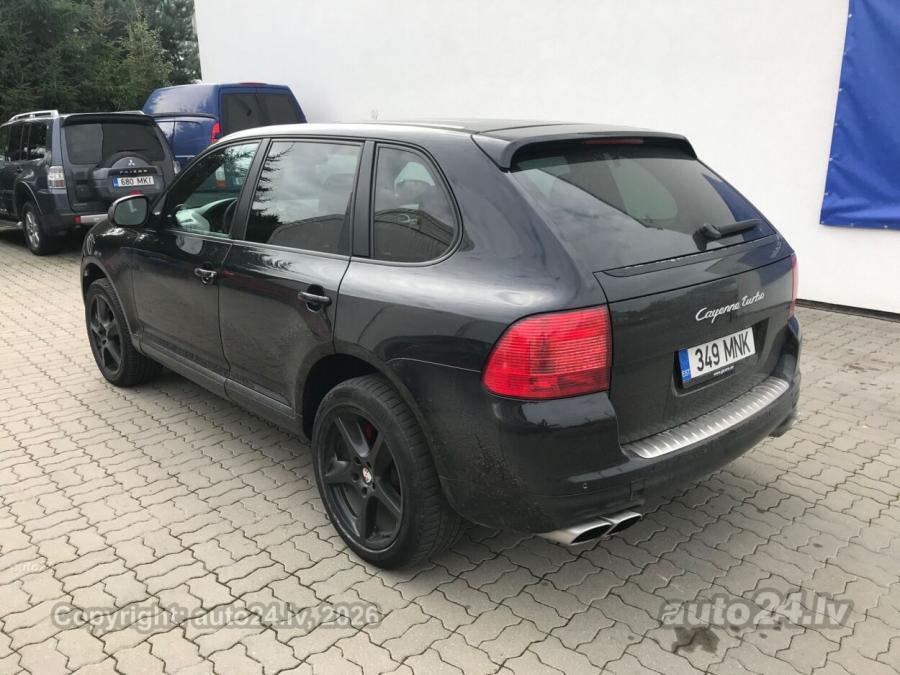 Melns Porsche Cayenne 2004 Tallina, ar dzinēja tilpumu 0.00 L un nobraukumu 122 tūkst. km par 11500 €, foto 5 vietnē AUTOMOTO.COM.LV