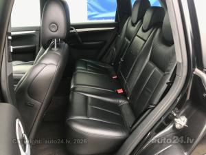 Melns Porsche Cayenne 2004 Tallina, ar dzinēja tilpumu 0.00 L un nobraukumu 122 tūkst. km par 11500 €, foto 7 vietnē AUTOMOTO.COM.LV