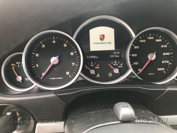 Melns Porsche Cayenne 2004 Tallina, ar dzinēja tilpumu 0.00 L un nobraukumu 122 tūkst. km par 11500 €, foto 7 vietnē AUTOMOTO.COM.LV