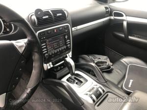Melns Porsche Cayenne 2004 Tallina, ar dzinēja tilpumu 0.00 L un nobraukumu 122 tūkst. km par 11500 €, foto 9 vietnē AUTOMOTO.COM.LV