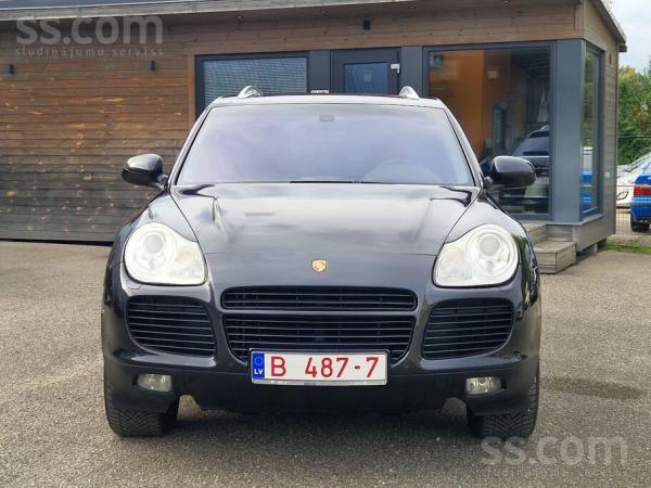 Черный Порше Каен 2004 в Валмиера, объемом двигателя 4.50 л и пробегом 269 тыс. км за 7770 €, фото 10 на AUTOMOTO.COM.LV