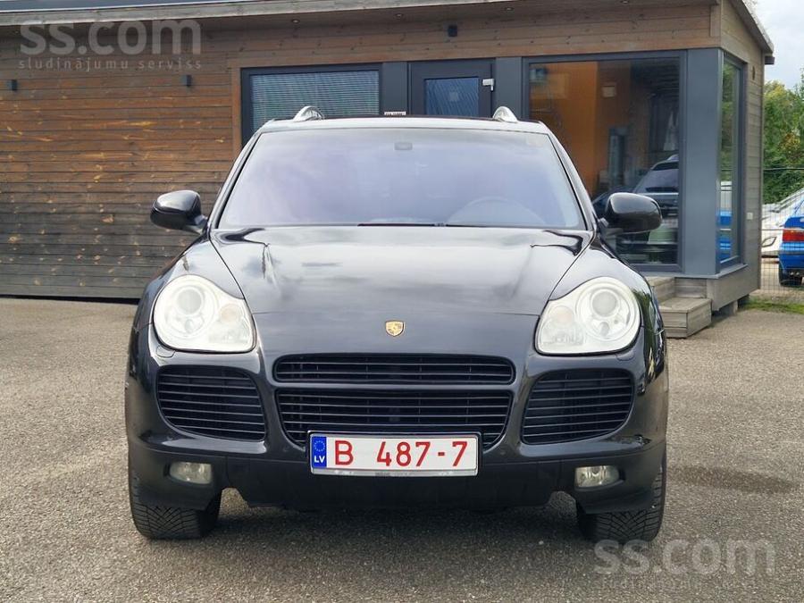 Черный Порше Каен 2004 в Валмиера, объемом двигателя 4.50 л и пробегом 269 тыс. км за 7770 €, фото 10 на AUTOMOTO.COM.LV
