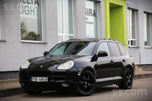 Черный Порше Каен 2004 в Рига, объемом двигателя 4.50 л и пробегом 274 тыс. км за 2995 €, фото  на AUTOMOTO.COM.LV