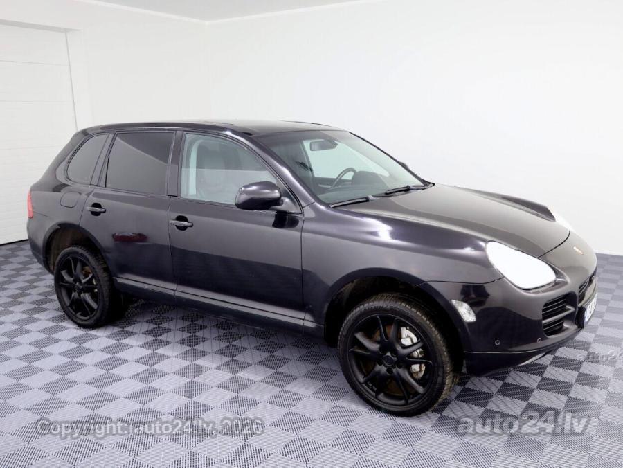 Melns Porsche Cayenne 2005 Tallina, ar dzinēja tilpumu 4.50 L un nobraukumu 237 tūkst. km par 1999 €, foto 1 vietnē AUTOMOTO.COM.LV