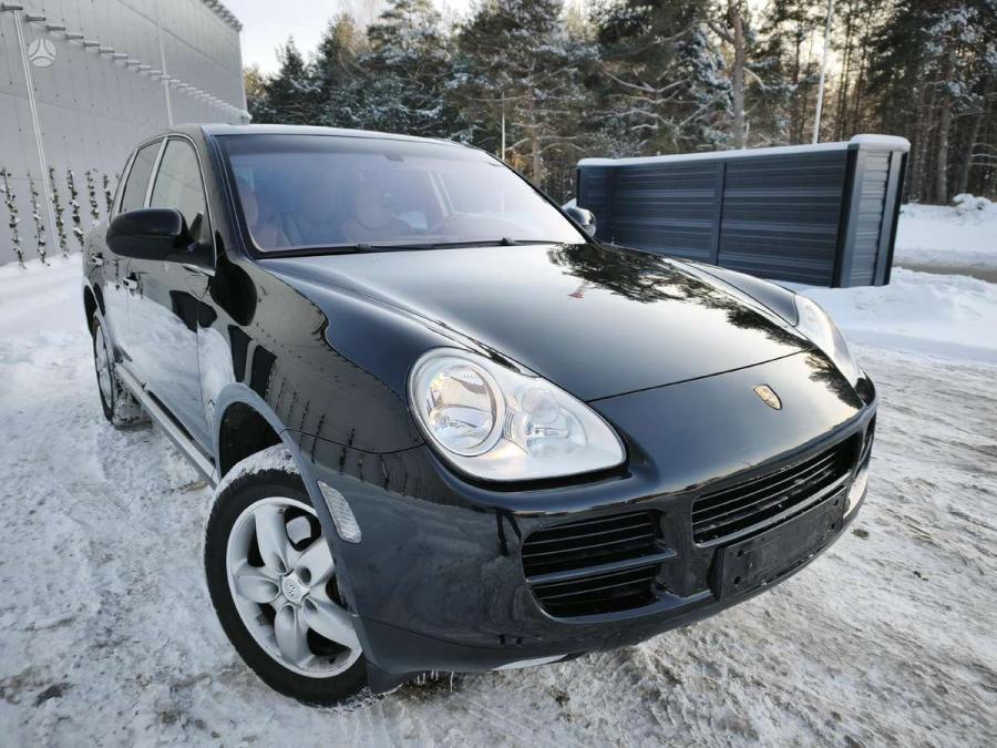 Melns Porsche Cayenne 2005 Utena, ar dzinēja tilpumu 3.20 L un nobraukumu 222 tūkst. km par 5500 €, foto 5 vietnē AUTOMOTO.COM.LV