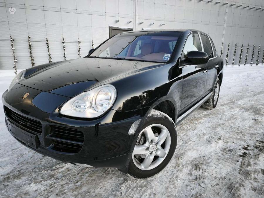 Melns Porsche Cayenne 2005 Utena, ar dzinēja tilpumu 3.20 L un nobraukumu 222 tūkst. km par 5500 €, foto 6 vietnē AUTOMOTO.COM.LV