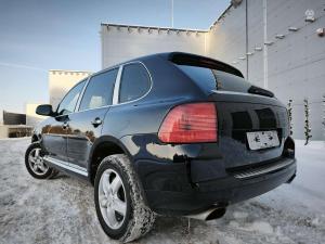 Melns Porsche Cayenne 2005 Utena, ar dzinēja tilpumu 3.20 L un nobraukumu 222 tūkst. km par 5500 €, foto 8 vietnē AUTOMOTO.COM.LV