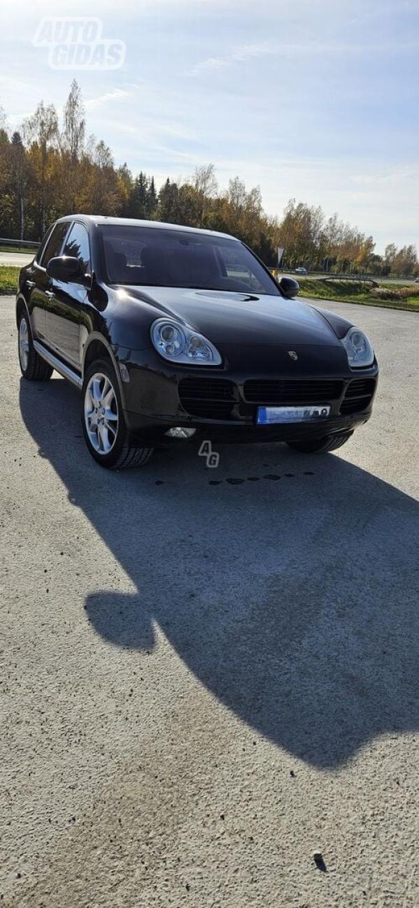 Melns Porsche Cayenne 2005 Šauļi, ar dzinēja tilpumu 3.20 L un nobraukumu 257 tūkst. km par 4600 €, foto 4 vietnē AUTOMOTO.COM.LV