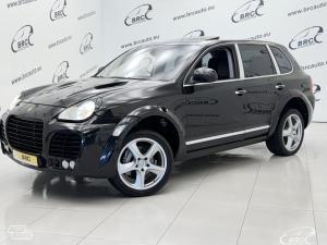 Melns Porsche Cayenne 2005 Avižieniai, ar dzinēja tilpumu 4.50 L un nobraukumu 291 tūkst. km par 4900 €, foto  vietnē AUTOMOTO.COM.LV