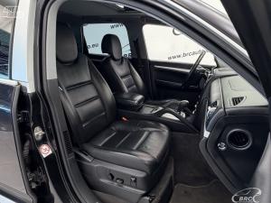 Melns Porsche Cayenne 2005 Avižieniai, ar dzinēja tilpumu 4.50 L un nobraukumu 291 tūkst. km par 4900 €, foto 8 vietnē AUTOMOTO.COM.LV