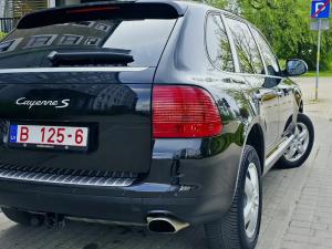 Melns Porsche Cayenne 2005 Rīga, ar dzinēja tilpumu 4.50 L un nobraukumu 216 tūkst. km par 4950 €, foto 8 vietnē AUTOMOTO.COM.LV