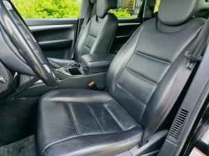 Melns Porsche Cayenne 2005 Rīga, ar dzinēja tilpumu 4.50 L un nobraukumu 216 tūkst. km par 4950 €, foto 11 vietnē AUTOMOTO.COM.LV