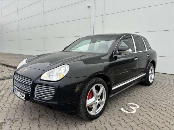 Melns Porsche Cayenne 2006 Kauņa, ar dzinēja tilpumu 4.51 L un nobraukumu 280 tūkst. km par 6950 €, foto 2 vietnē AUTOMOTO.COM.LV