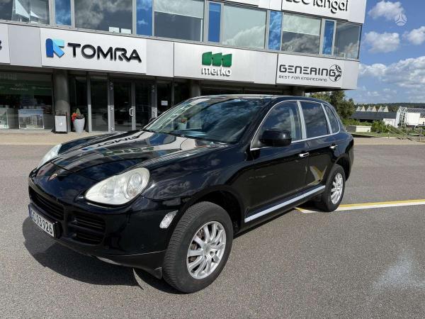 Black Porsche Cayenne 2006 in Vilnius, with an engine capacity of 3.20 L and mileage of 188 thousand km for 6499 €, photo 1 on AUTOMOTO.COM.LV
