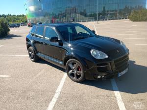 Black Porsche Cayenne 2006 in Siauliai, with an engine capacity of 4.50 L and mileage of 0 thousand km for 5500 €, photo 10 on AUTOMOTO.COM.LV