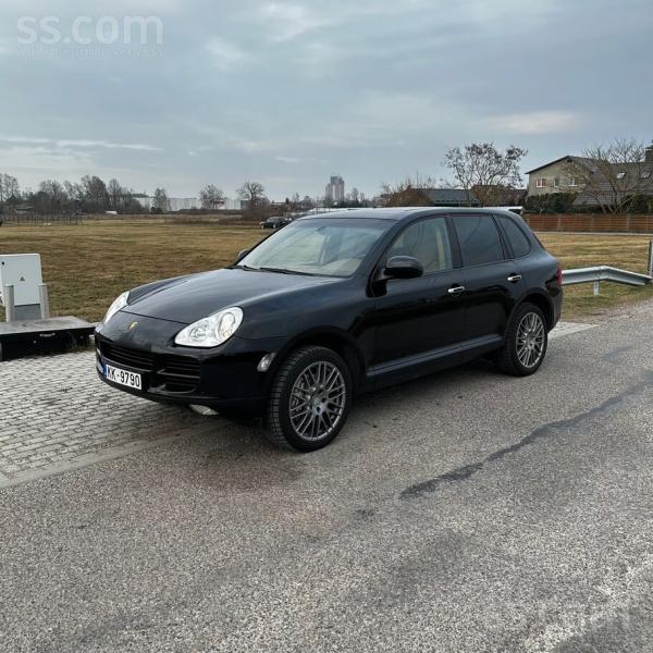 Melns Porsche Cayenne 2006 Jūrmala, ar dzinēja tilpumu 4.50 L un nobraukumu 367 tūkst. km par 3600 €, foto 1 vietnē AUTOMOTO.COM.LV