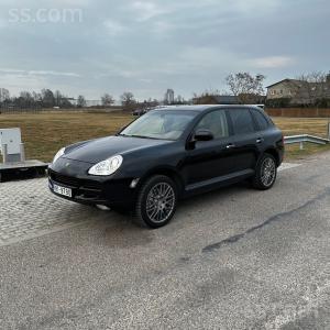 Melns Porsche Cayenne 2006 Jūrmala, ar dzinēja tilpumu 4.50 L un nobraukumu 367 tūkst. km par 3600 €, foto 1 vietnē AUTOMOTO.COM.LV