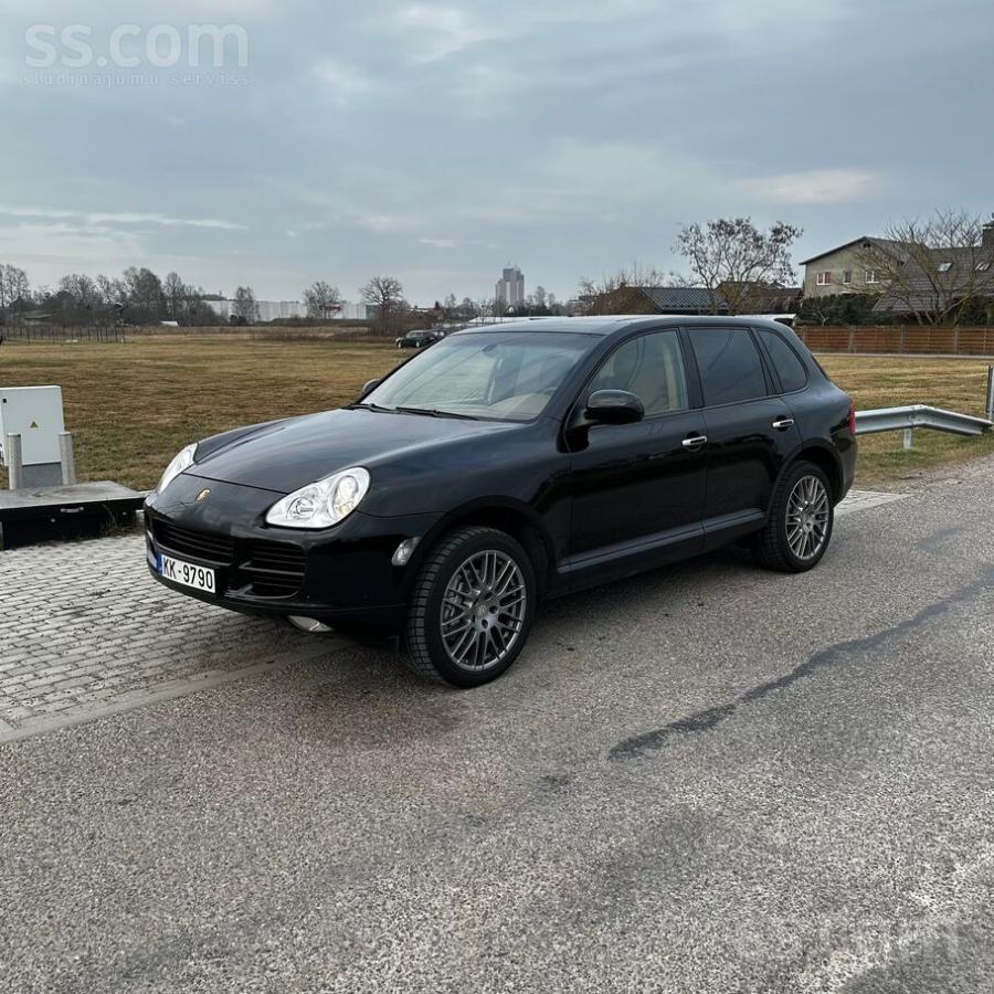 Melns Porsche Cayenne 2006 Jūrmala, ar dzinēja tilpumu 4.50 L un nobraukumu 367 tūkst. km par 3600 €, foto 1 vietnē AUTOMOTO.COM.LV
