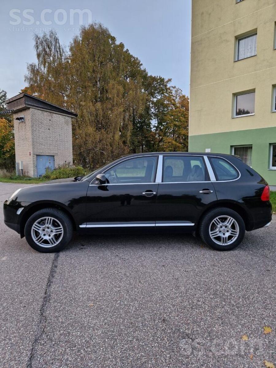 Melns Porsche Cayenne 2006 Limbaži, ar dzinēja tilpumu 3.20 L un nobraukumu 276 tūkst. km par 6800 €, foto 5 vietnē AUTOMOTO.COM.LV