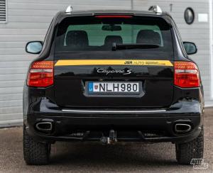 Melns Porsche Cayenne 2007 Klaipėda, ar dzinēja tilpumu 4.80 L un nobraukumu 224 tūkst. km par 13999 €, foto 8 vietnē AUTOMOTO.COM.LV