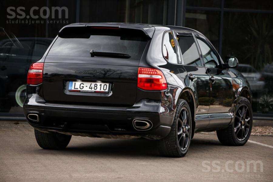 Melns Porsche Cayenne 2007 Jelgava, ar dzinēja tilpumu 3.60 L un nobraukumu 209 tūkst. km par 6999 €, foto 7 vietnē AUTOMOTO.COM.LV
