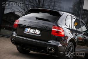 Melns Porsche Cayenne 2007 Jelgava, ar dzinēja tilpumu 3.60 L un nobraukumu 209 tūkst. km par 6999 €, foto 9 vietnē AUTOMOTO.COM.LV