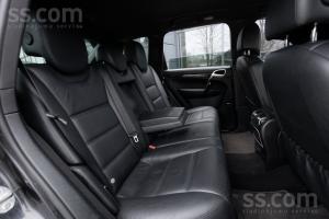 Melns Porsche Cayenne 2007 Jelgava, ar dzinēja tilpumu 3.60 L un nobraukumu 209 tūkst. km par 6999 €, foto 15 vietnē AUTOMOTO.COM.LV