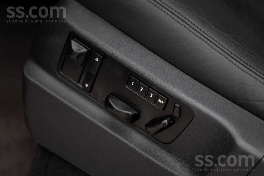 Melns Porsche Cayenne 2007 Jelgava, ar dzinēja tilpumu 3.60 L un nobraukumu 209 tūkst. km par 6999 €, foto 18 vietnē AUTOMOTO.COM.LV