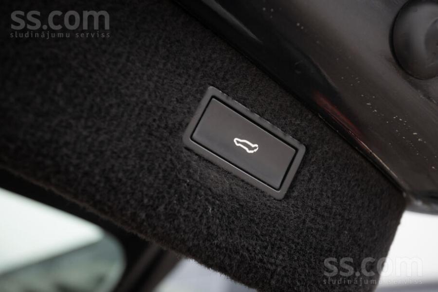Melns Porsche Cayenne 2007 Jelgava, ar dzinēja tilpumu 3.60 L un nobraukumu 209 tūkst. km par 6999 €, foto 19 vietnē AUTOMOTO.COM.LV