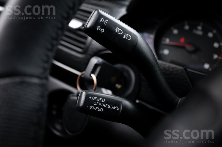 Melns Porsche Cayenne 2007 Jelgava, ar dzinēja tilpumu 3.60 L un nobraukumu 209 tūkst. km par 6999 €, foto 24 vietnē AUTOMOTO.COM.LV