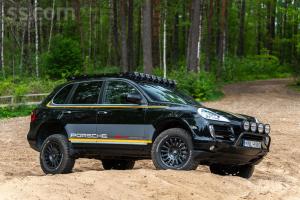 Melns Porsche Cayenne 2007 Rīga, ar dzinēja tilpumu 4.80 L un nobraukumu 224 tūkst. km par 15500 €, foto 4 vietnē AUTOMOTO.COM.LV