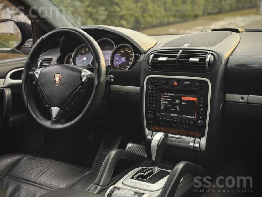 Черный Порше Каен 2007 в Рига, объемом двигателя 4.80 л и пробегом 273 тыс. км за 9500 €, фото 12 на AUTOMOTO.COM.LV