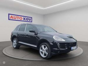 Black Porsche Cayenne 2007 in Vilnius, with an engine capacity of 3.60 L and mileage of 268 thousand km for 7999 €, photo 8 on AUTOMOTO.COM.LV