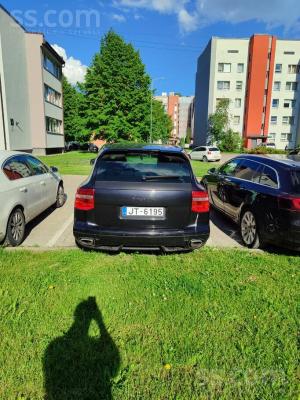 Melns Porsche Cayenne 2007 Rīga, ar dzinēja tilpumu 3.60 L un nobraukumu 163 tūkst. km par 7350 €, foto 8 vietnē AUTOMOTO.COM.LV