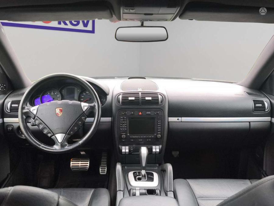 Black Porsche Cayenne 2007 in Kaunas, with an engine capacity of 3.60 L and mileage of 268 thousand km for 7999 €, photo 13 on AUTOMOTO.COM.LV