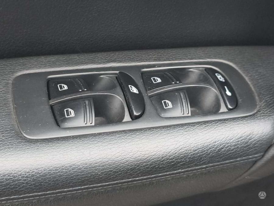 Melns Porsche Cayenne 2007 Kauņa, ar dzinēja tilpumu 3.60 L un nobraukumu 268 tūkst. km par 7999 €, foto 15 vietnē AUTOMOTO.COM.LV