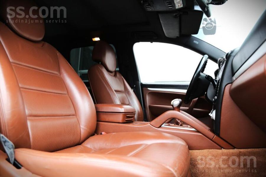 Black Porsche Cayenne 2008 in Riga, with an engine capacity of 3.60 L and mileage of 0 thousand km for 6995 €, photo 10 on AUTOMOTO.COM.LV
