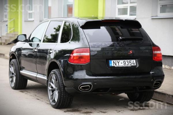 Melns Porsche Cayenne 2008 Rīga, ar dzinēja tilpumu 3.60 L un nobraukumu 0 tūkst. km par 6995 €, foto 5 vietnē AUTOMOTO.COM.LV