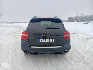 Black Porsche Cayenne 2008 in Vilnius, with an engine capacity of 4.80 L and mileage of 240 thousand km for 5800 €, photo 6 on AUTOMOTO.COM.LV