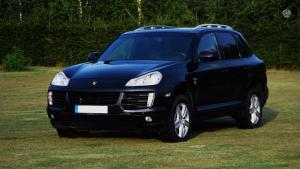 Melns Porsche Cayenne 2008 Viļņa, ar dzinēja tilpumu 4.80 L un nobraukumu 229 tūkst. km par 9500 €, foto 4 vietnē AUTOMOTO.COM.LV