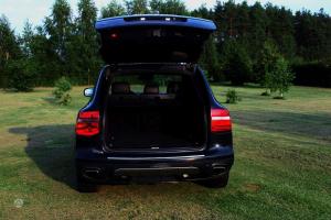 Melns Porsche Cayenne 2008 Viļņa, ar dzinēja tilpumu 4.80 L un nobraukumu 229 tūkst. km par 9500 €, foto 9 vietnē AUTOMOTO.COM.LV