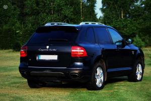 Melns Porsche Cayenne 2008 Viļņa, ar dzinēja tilpumu 4.80 L un nobraukumu 229 tūkst. km par 9500 €, foto 11 vietnē AUTOMOTO.COM.LV
