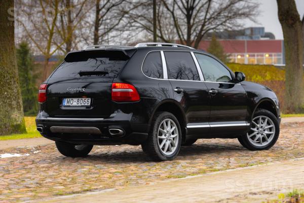 Melns Porsche Cayenne 2008 Jelgava, ar dzinēja tilpumu 4.80 L un nobraukumu 255 tūkst. km par 7000 €, foto 6 vietnē AUTOMOTO.COM.LV