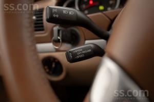 Melns Porsche Cayenne 2008 Jelgava, ar dzinēja tilpumu 4.80 L un nobraukumu 255 tūkst. km par 7000 €, foto 11 vietnē AUTOMOTO.COM.LV
