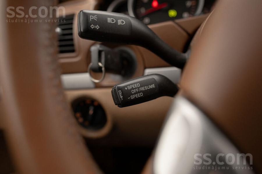 Melns Porsche Cayenne 2008 Jelgava, ar dzinēja tilpumu 4.80 L un nobraukumu 255 tūkst. km par 7000 €, foto 11 vietnē AUTOMOTO.COM.LV