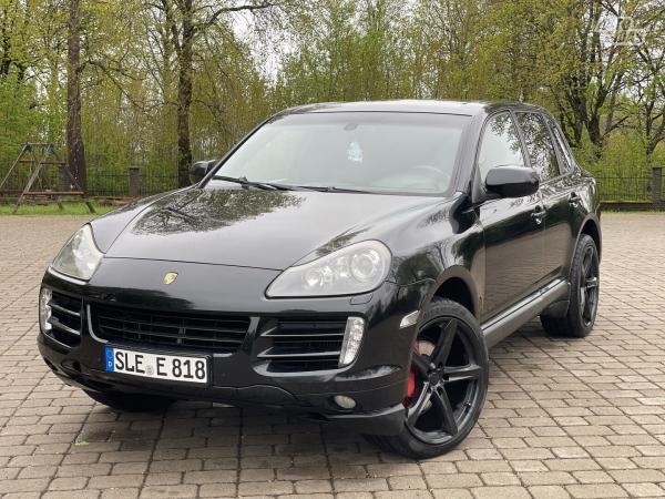 Melns Porsche Cayenne 2009 Viļņa, ar dzinēja tilpumu 3.00 L un nobraukumu 340 tūkst. km par 7999 €, foto 1 vietnē AUTOMOTO.COM.LV